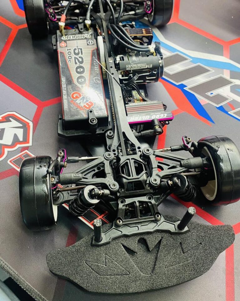 3Racing 新型オンロードツーリングカーシャーシ「CERO Sport」プロトタイプ画像公開 - らじつう - ラジコン通信 (RD2 ...